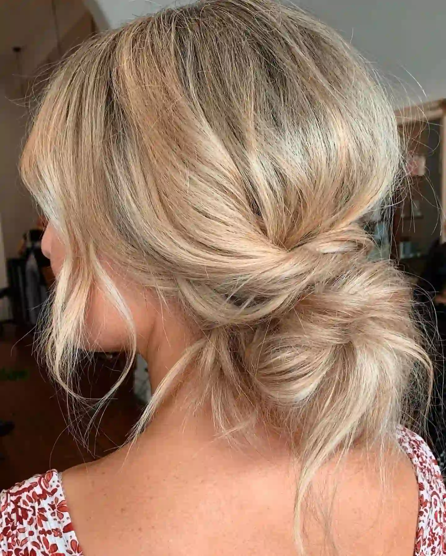 35 Effortless Summer Updos for Long Hair